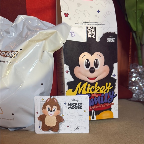 Disney | Accessories | Confirmed Chip Disney Mickey Mouse Chip Keychain ...